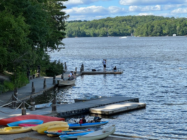 Muskoka Cottage Resort & Family Vacations | Forest Rock Cottage Resort