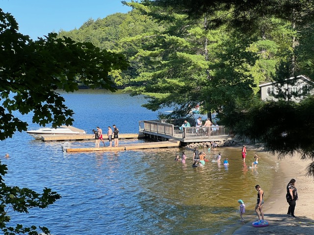 Muskoka Cottage Resort & Family Vacations | Forest Rock Cottage Resort