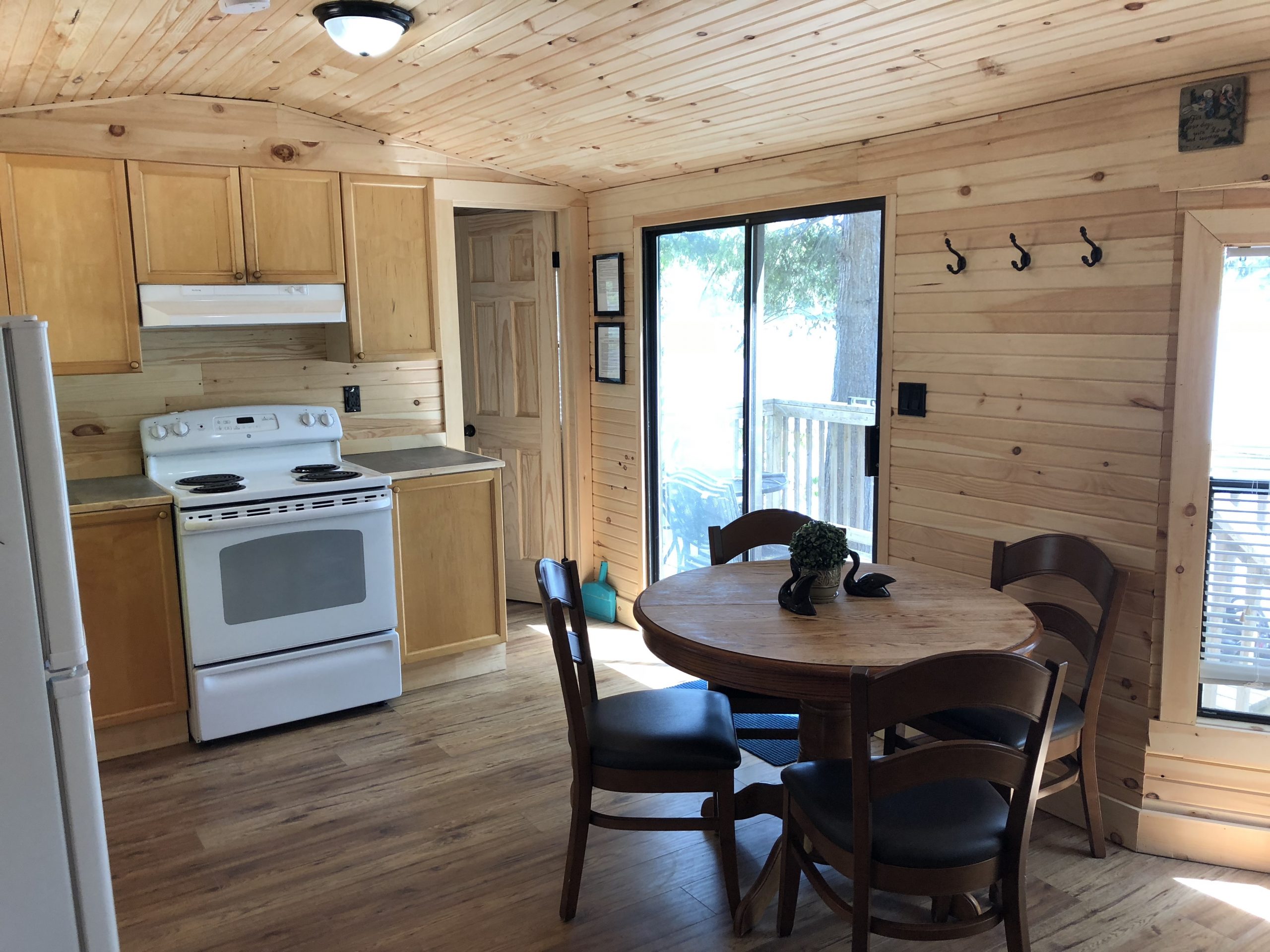 Point Of View - 2 Bedroom - Forest Rock Resort