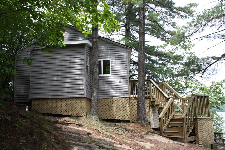 Sunrise - 3 Bedroom - Forest Rock Resort